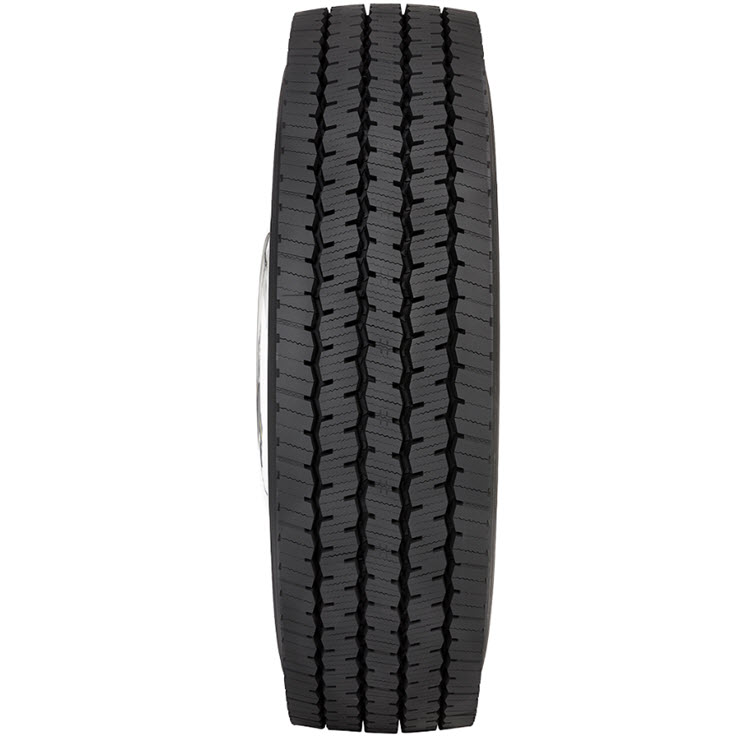 M671 Super-Regional Drive Tire | Superior Traction and long, even wear ...