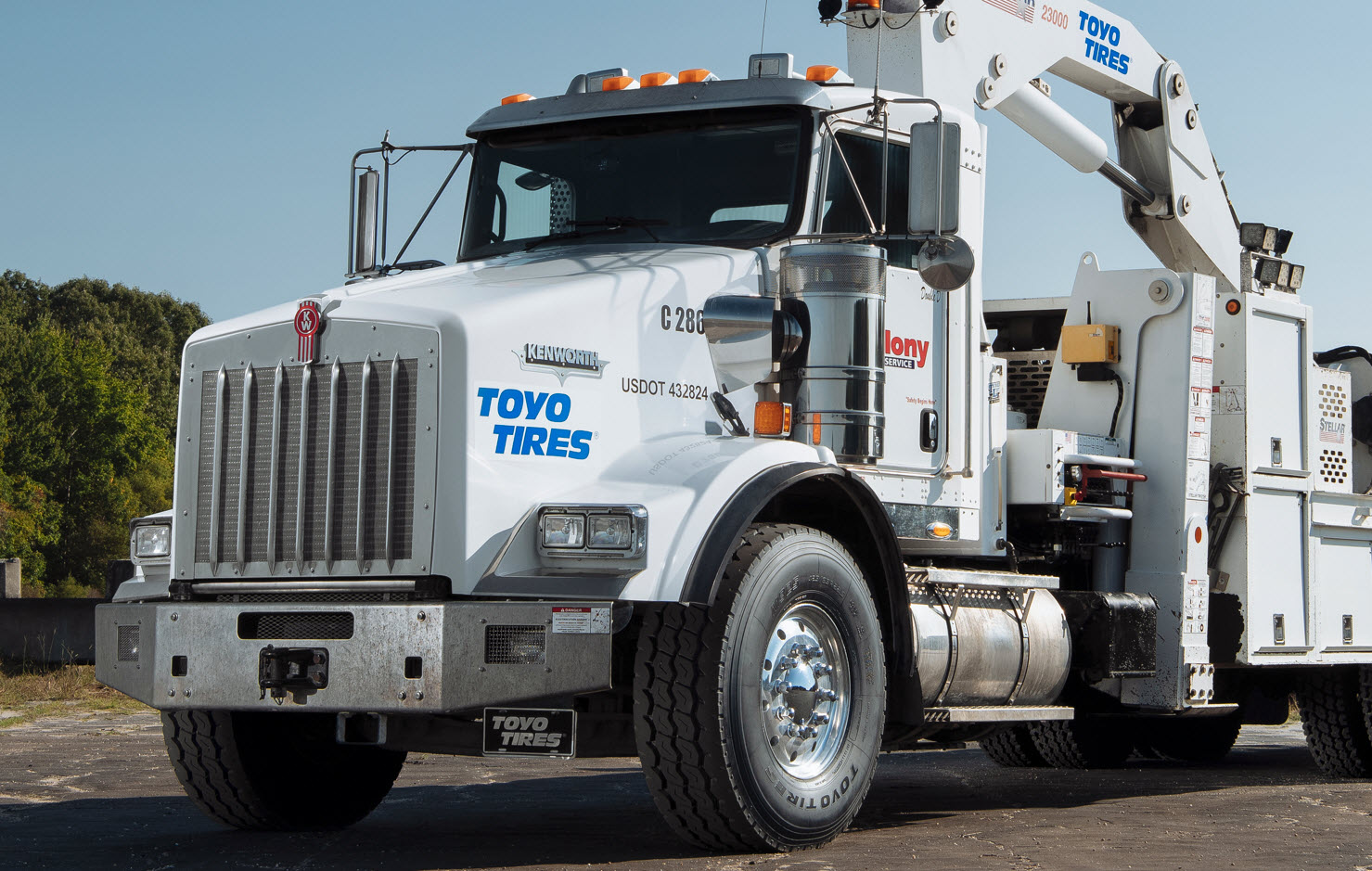 M325 is an On/Off-Road Heavy-Duty All Position Tire | Very High ROI | Toyo Tires