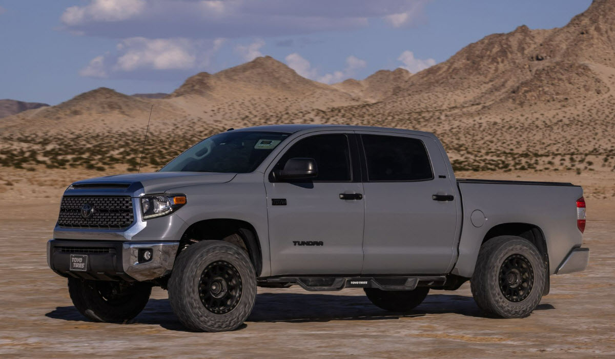 The Open Country R/T Trail is an On/Off-Road Rugged Terrain Tire. | Toyo Tires